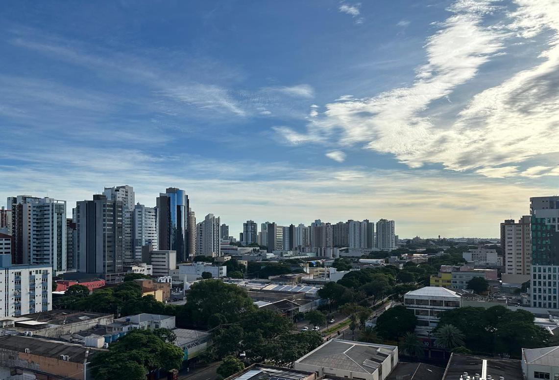 Simepar prevê calor e chuvas ocasionais nesta quarta (12) em Maringá