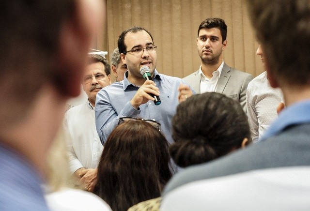 Jean Marques deixa de ser líder do governo na Câmara de Maringá