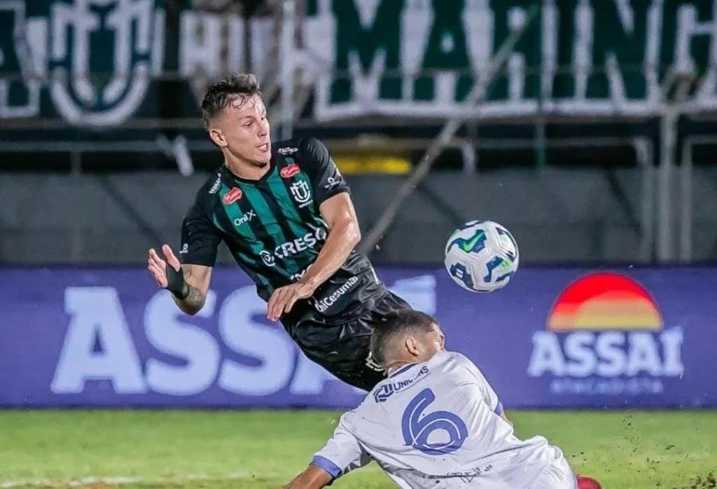 Maringá FC faz 4 a 2 no União-TO e passa para terceira fase