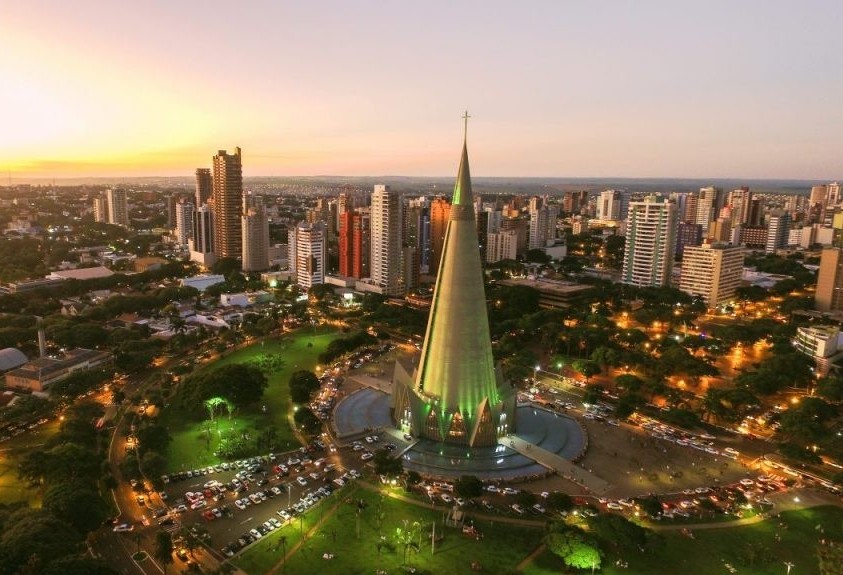 Confira o que abre e o que fecha no fim de ano em Maringá